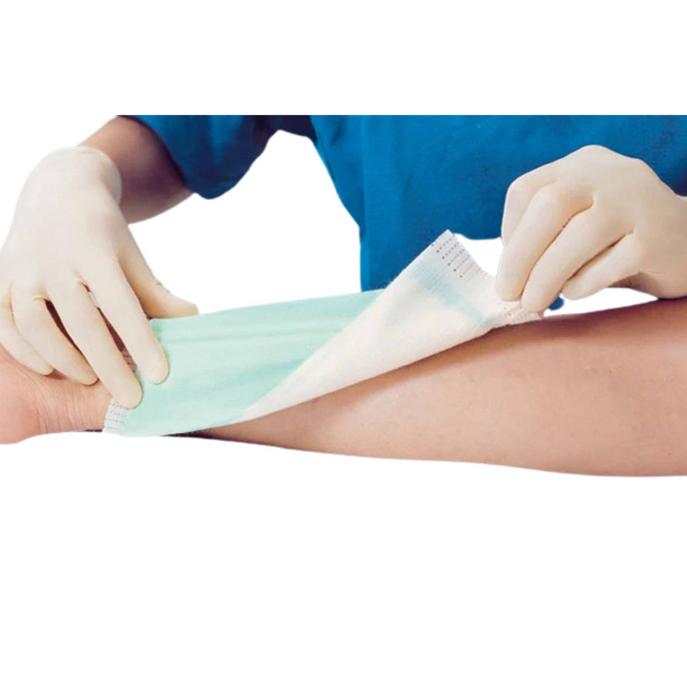 Zetuvit Plus Wound Dressing (1) - 10cm x 10cm | First Aid Distributions